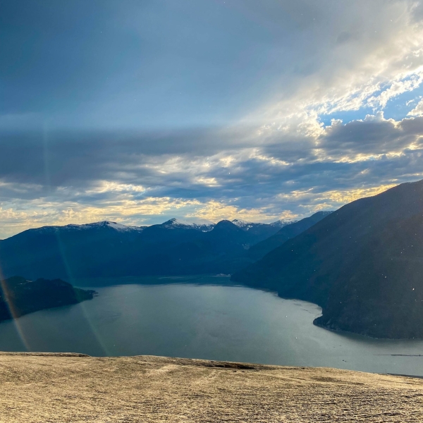 Stawamus Chief Hike: First, Second and Third Peak Loop - BlackSheep ...