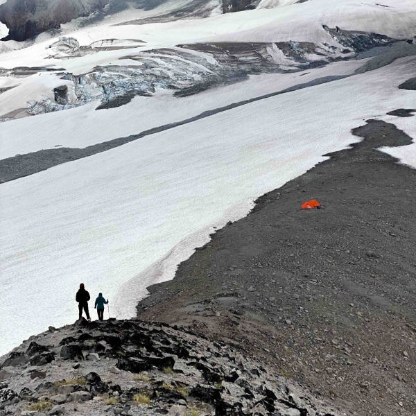 Summer Garibaldi Neve Traverse - BlackSheep Adventure